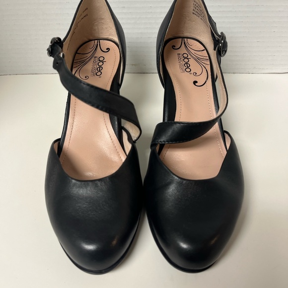 Abeo | Shoes | New Abeo Biosystem Vivian Black Leather Stapy Office ...